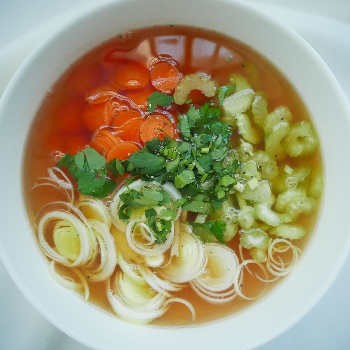 Classic chicken kids broth – Phood Kitchen